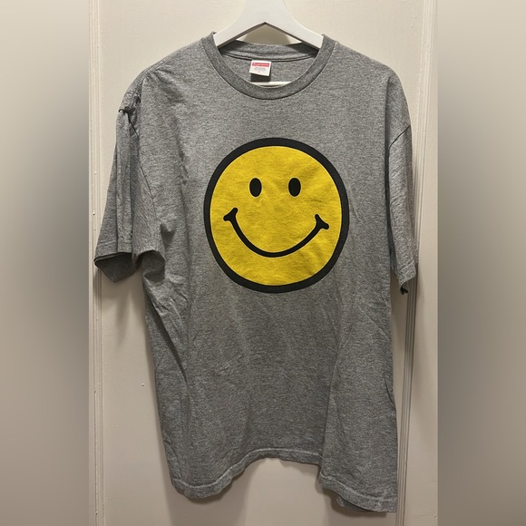 Supreme | Shirts | Supreme Grey Smiley Face Tee Size Large | Poshmark